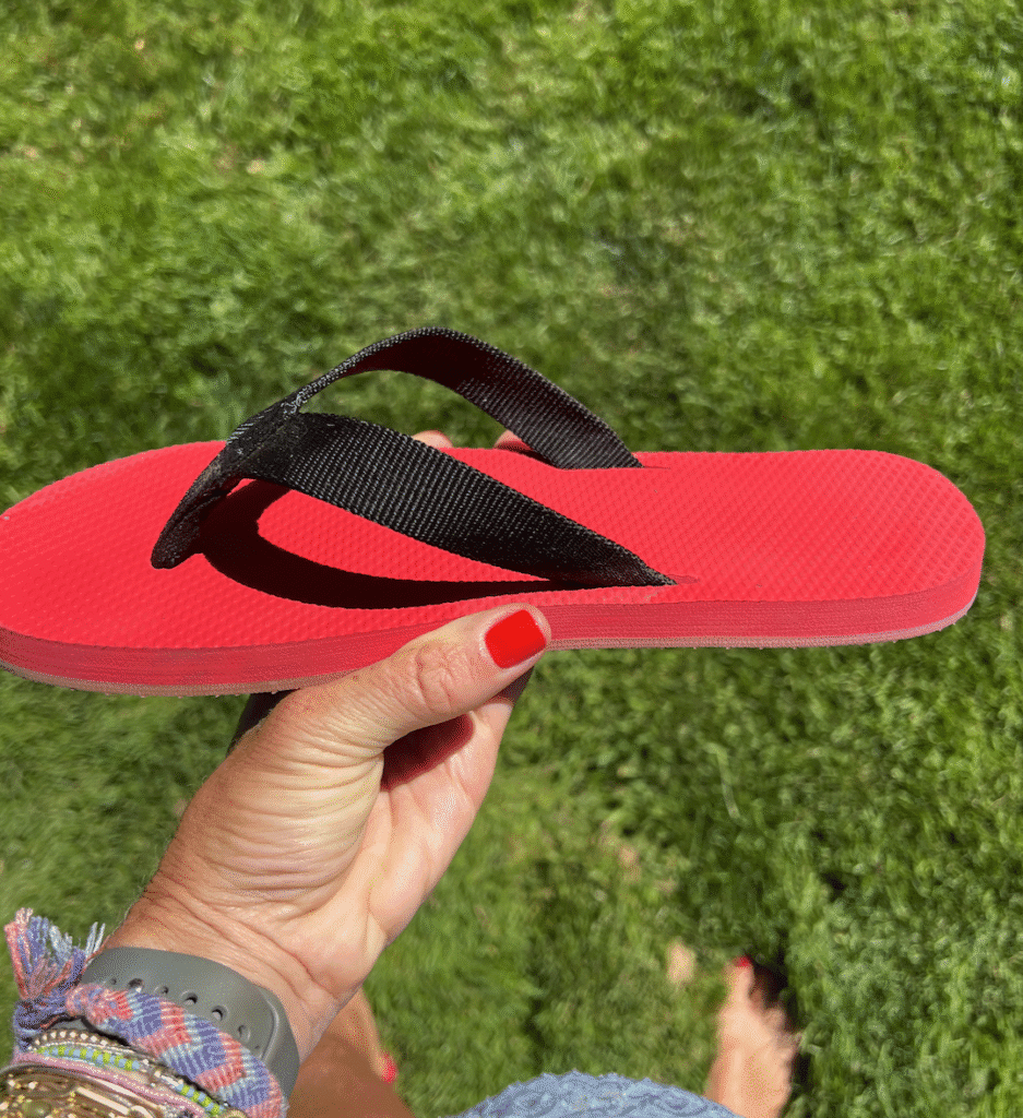 The Row Dupe Flip Flops | Josie Girl Blog